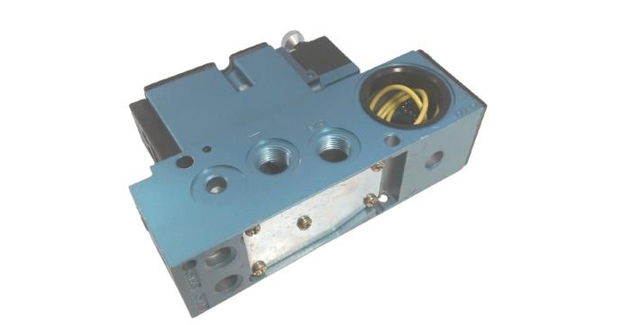 82A-AC-BKA-TM-DDAP-4DA Solenoid Valve by MAC VALVES INC